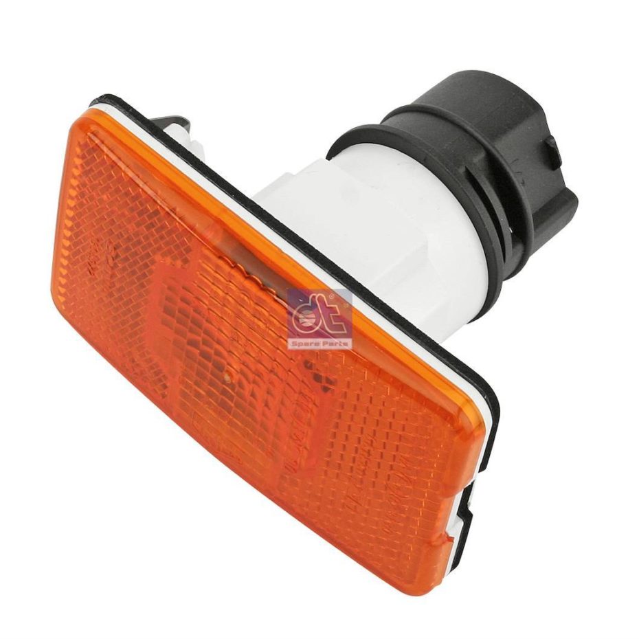 SIDE MARKING LAMP (5801426363) - LPM TRUCK PARTS