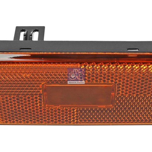 REFLECTOR (2052117) - LPM TRUCK PARTS