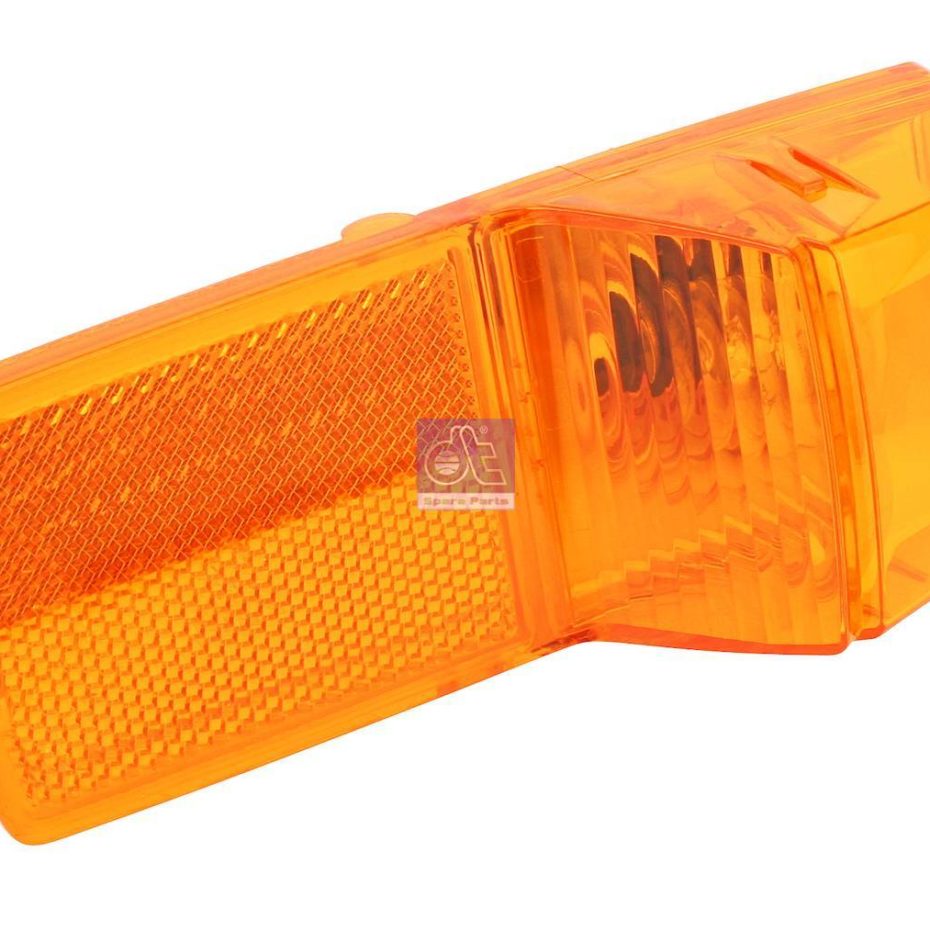 SIDE MARKING LAMP (5801426363) - LPM TRUCK PARTS