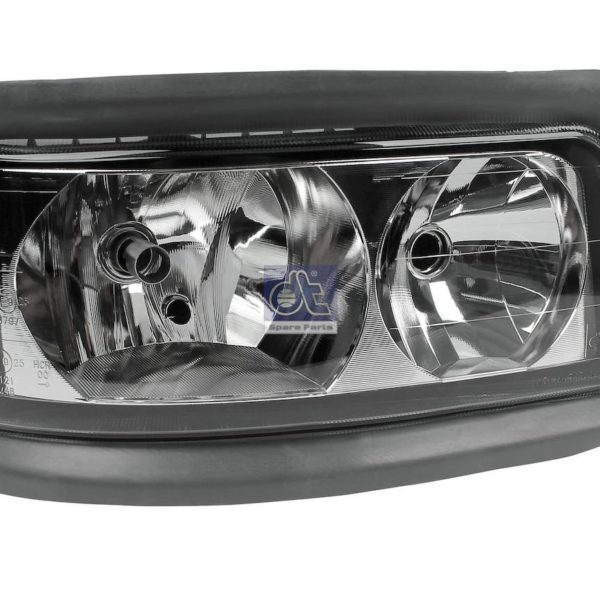 HEADLAMP, RIGHT (81251016352 - 81251019422) - LPM TRUCK PARTS